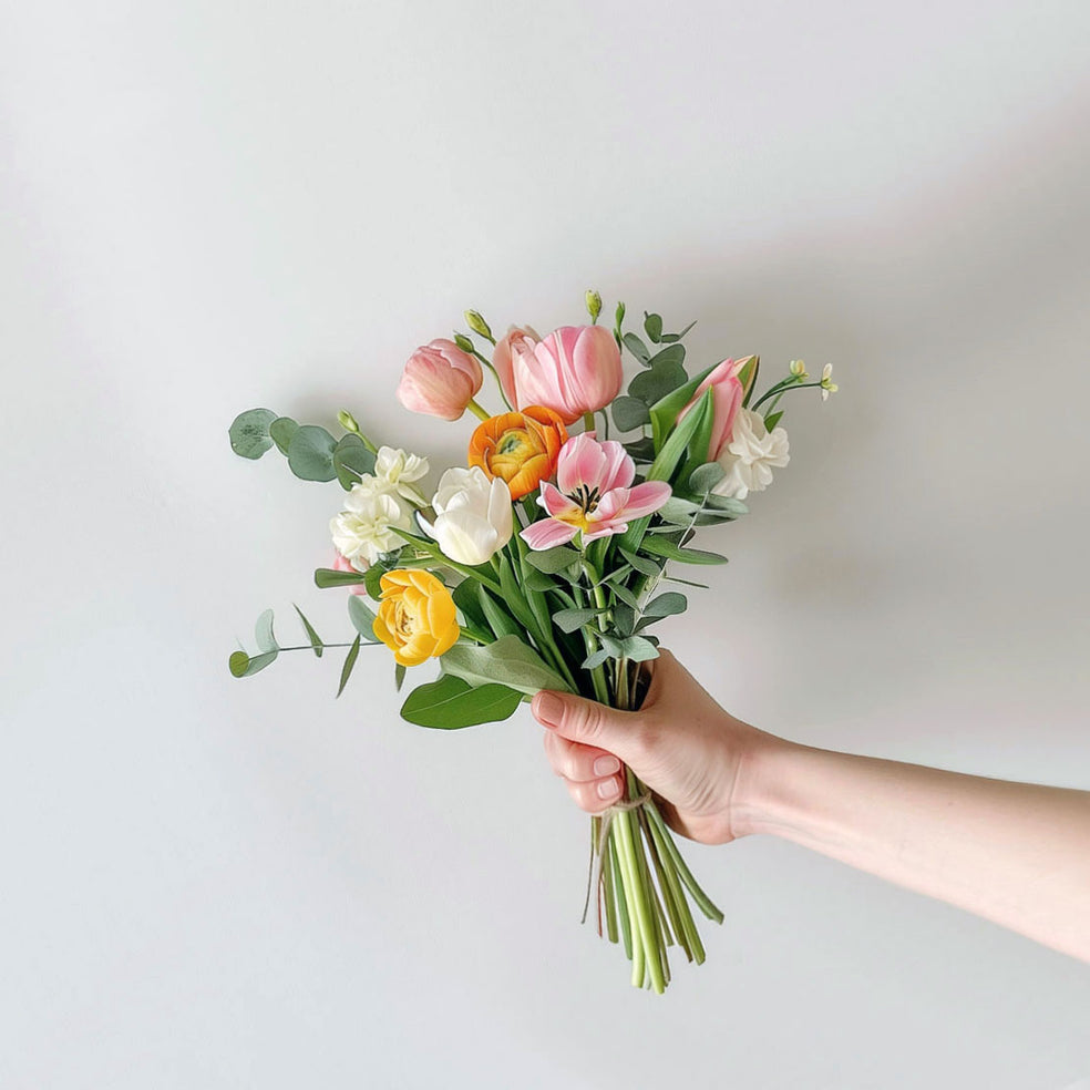Flower Delivery UK | British Flowers | Order Flowers Online – LÖV Flowers